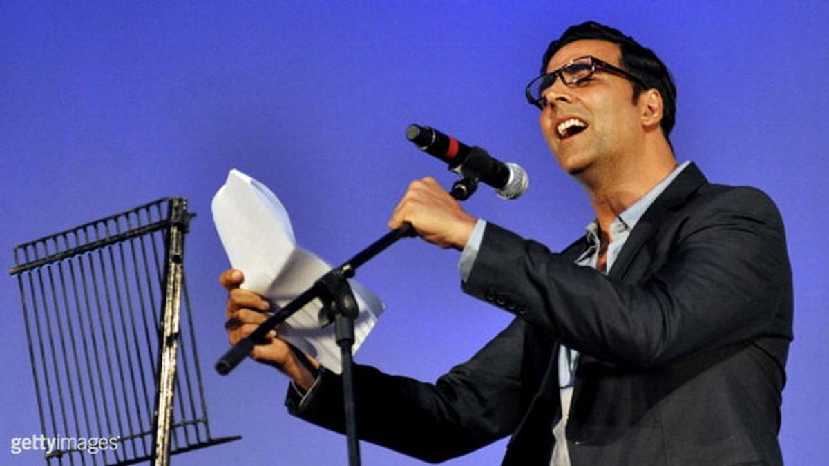 Akshay Kumar Bernyanyi Sungguhan di Special 26 - ShowBiz Liputan6.com