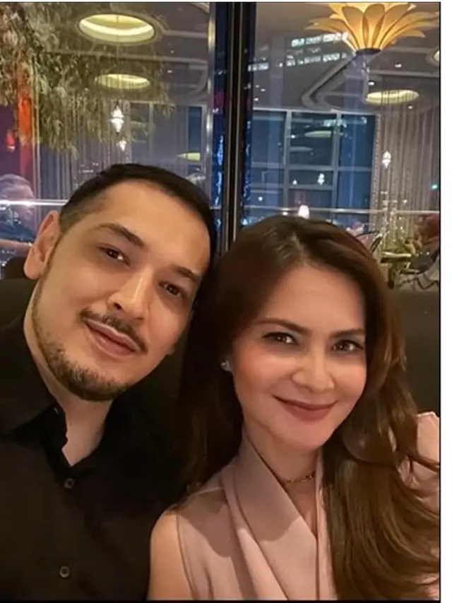 Dulu Dicibir, Ini 6 Potret Harmonis Cut Tari dan Richard Kevin Selama 3 Tahun - Hot Liputan6.com