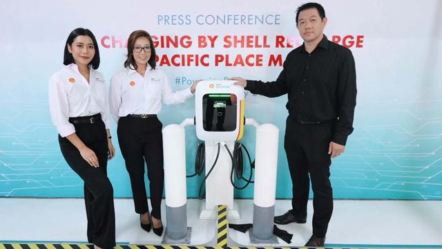 Shell Hadirkan Fasilitas Pengisian Daya Shell Recharge di Pusat ...