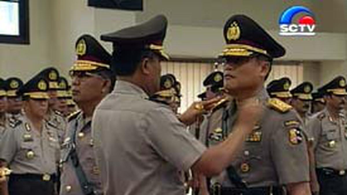 Adang Daradjatun Resmi Wakapolri - News Liputan6.com