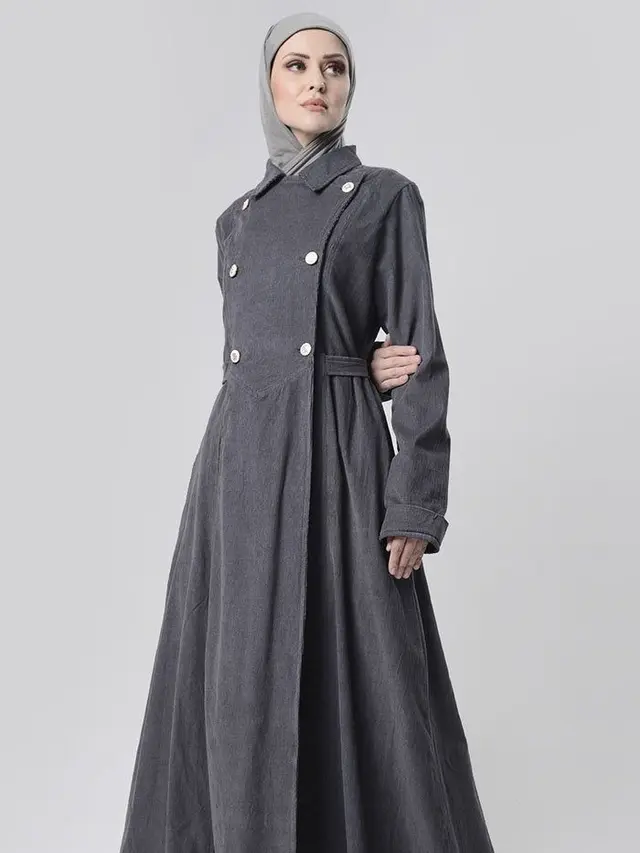 6 Model Gamis Denim dan Gaya Hijab 2025, Paduan Kasual Elegan ala ...