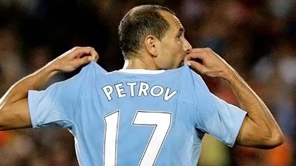 Petrov Kian Kesal dengan Hughes - Bola Liputan6.com