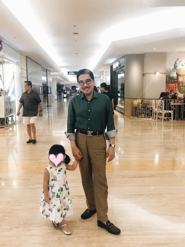 Hotma Sitompul Meninggal Dunia, Ini 7 Potret Kenangannya - Hot Liputan6.com