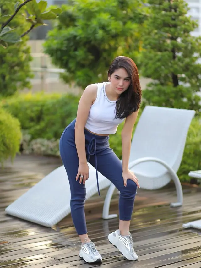 Profil Hana Hanifah, Selebgram Cantik yang Berseteru dengan Mantan Pacar Atta Halilintar ...