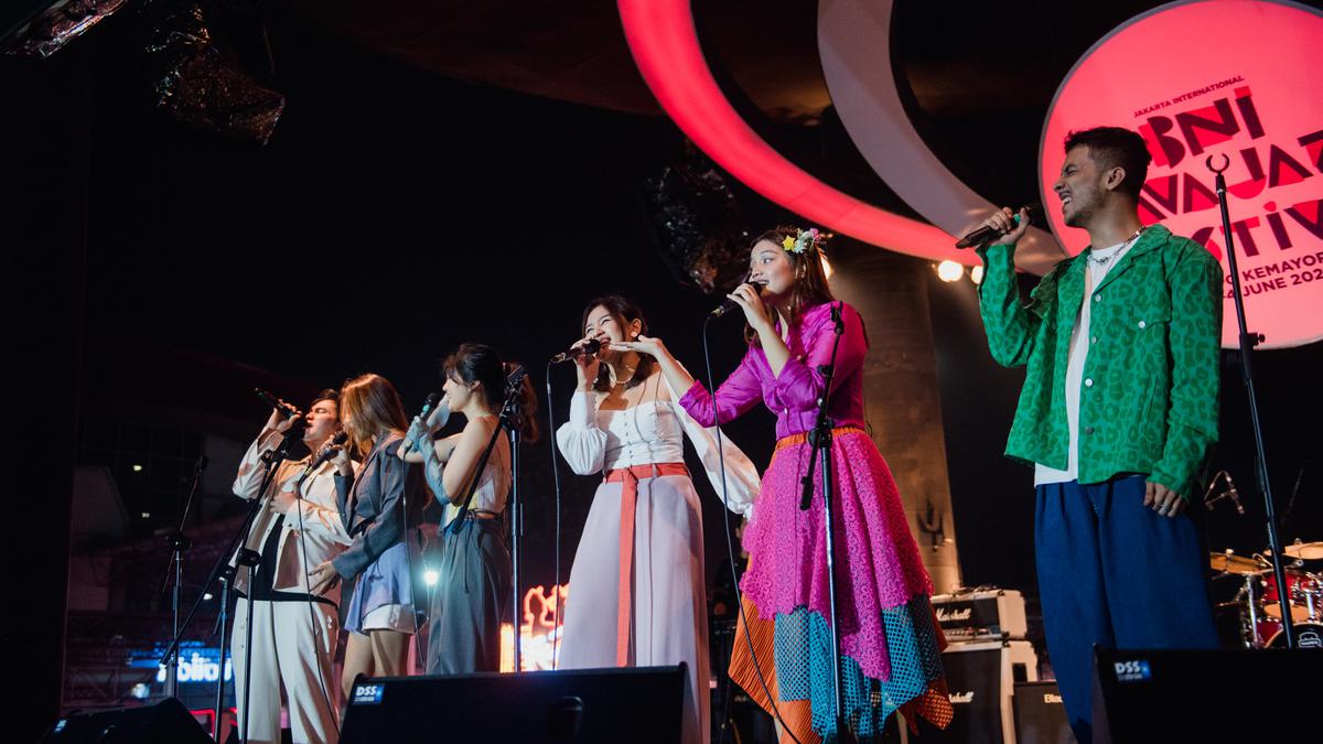 Menteri Sandiaga Uno Kejutkan Java Jazz Festival 2023 yang Mengunjungi ...