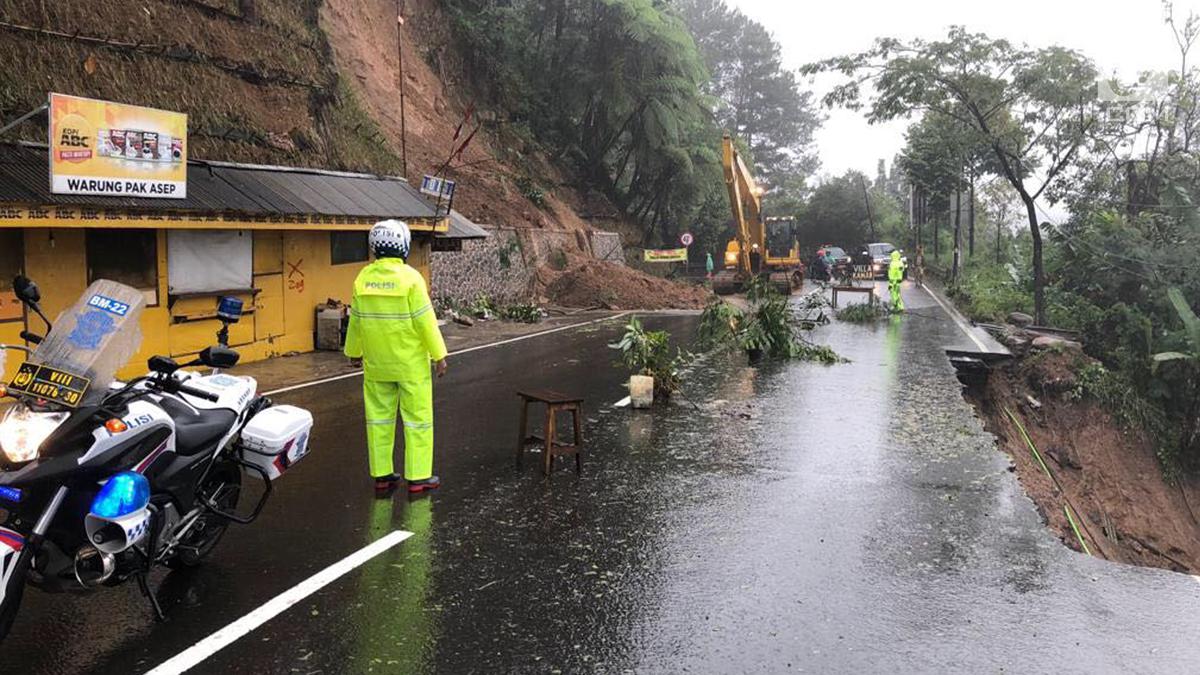 Penanganan Longsor di Puncak Bakal Rampung dalam Sepekan