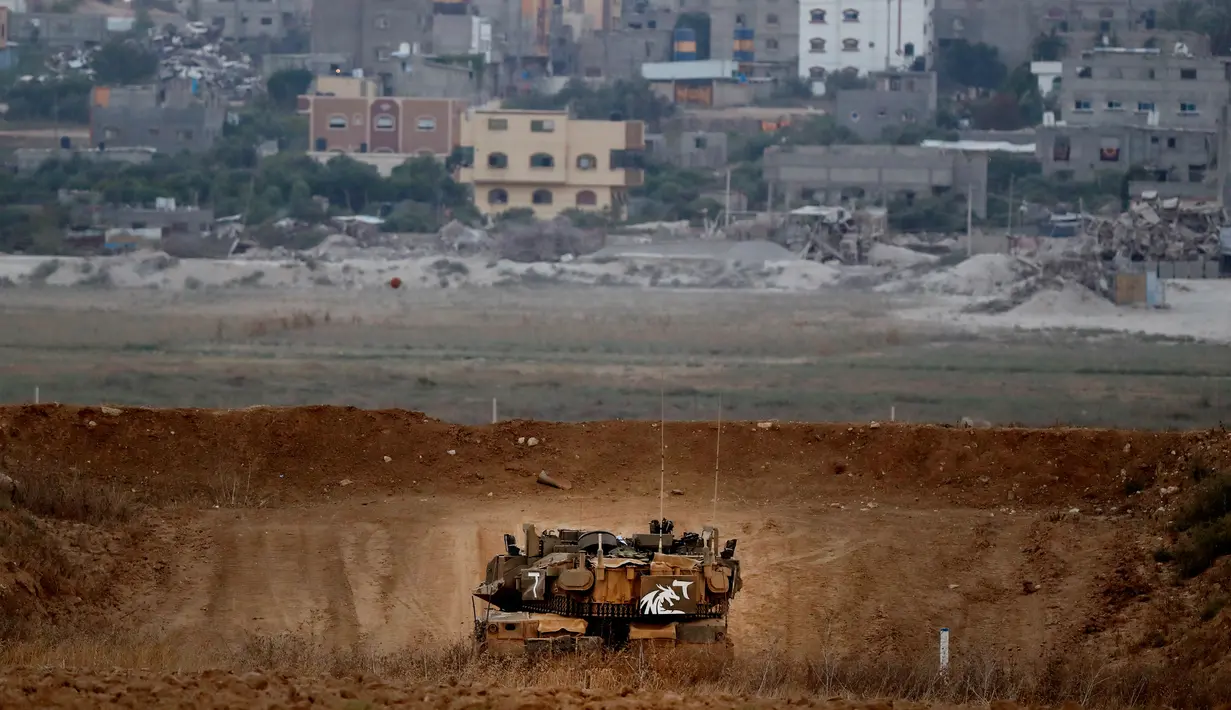 FOTO: Buru Hamas, Israel Lancarkan Serangan Besar-besaran ke Jalur Gaza ...