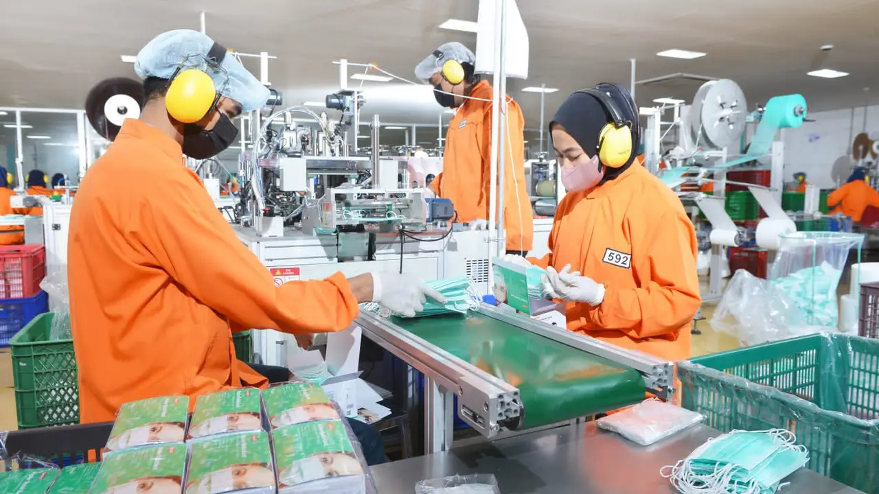 10 Contoh Kegiatan Produksi, Simak Pula Pengertian dan Jenis-Jenisnya ...