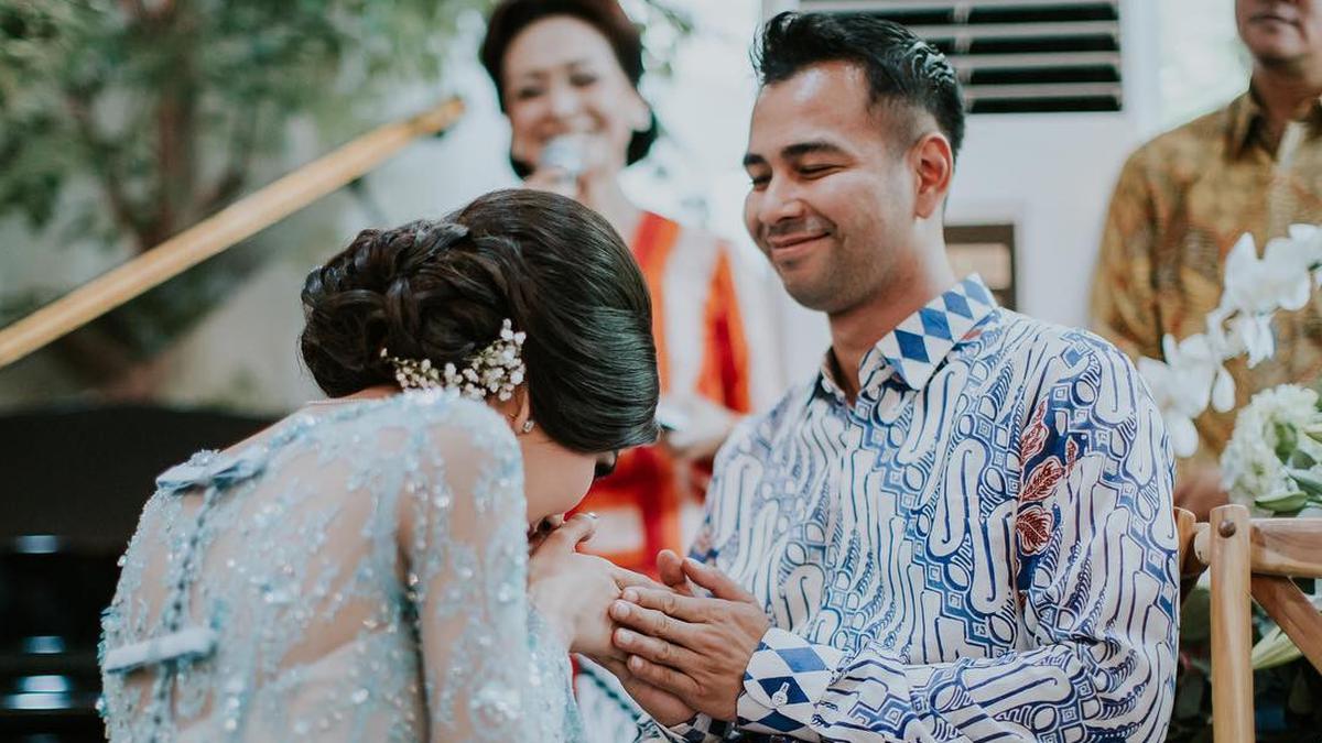 Adik Raffi Ahmad Nikah, Suvenirnya Cangkir dan Sendok - ShowBiz ...
