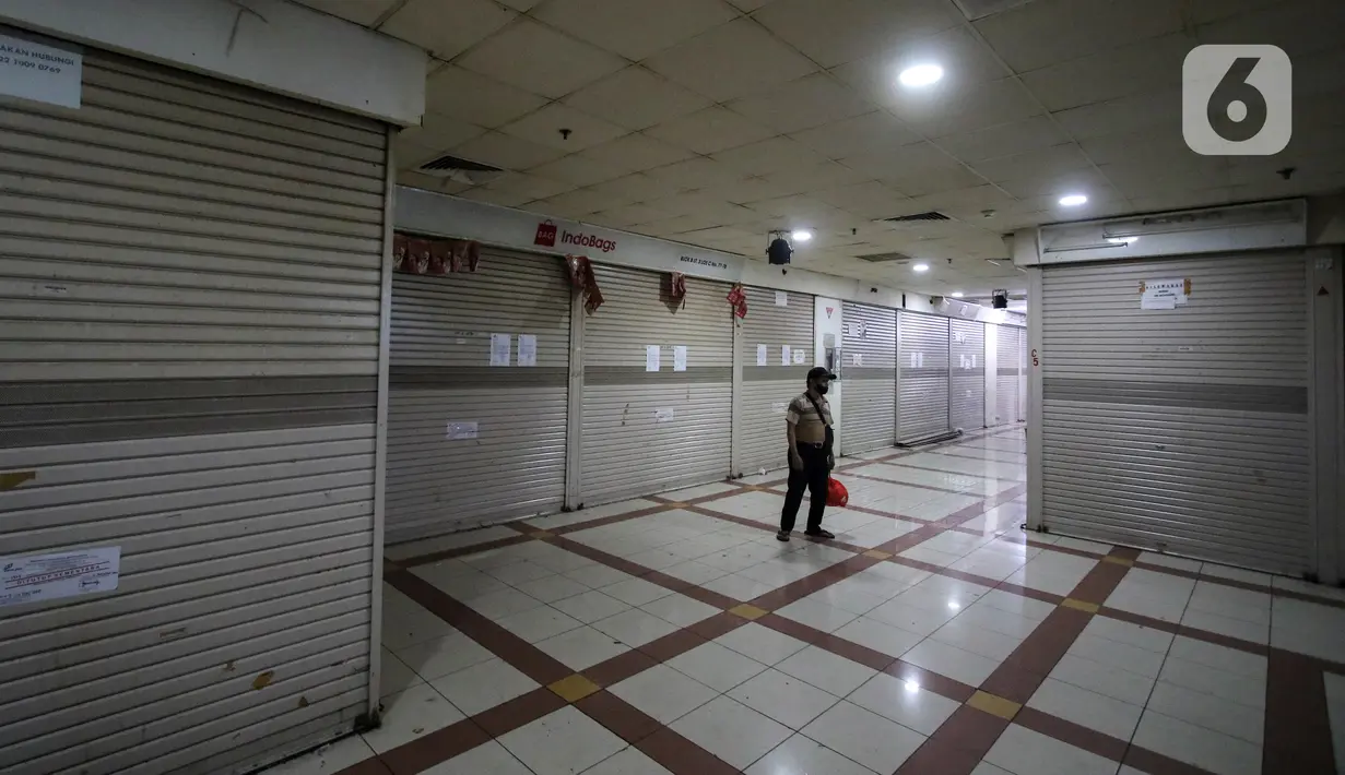 Imbas Belanja Online, Pasar Tanah Abang Sepi Pengunjung - Foto Liputan6.com