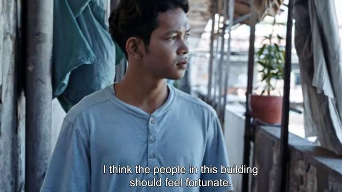 Film Kamboja 'White Building' Hadir di KlikFilm, Sutradara Kavich Neang ...