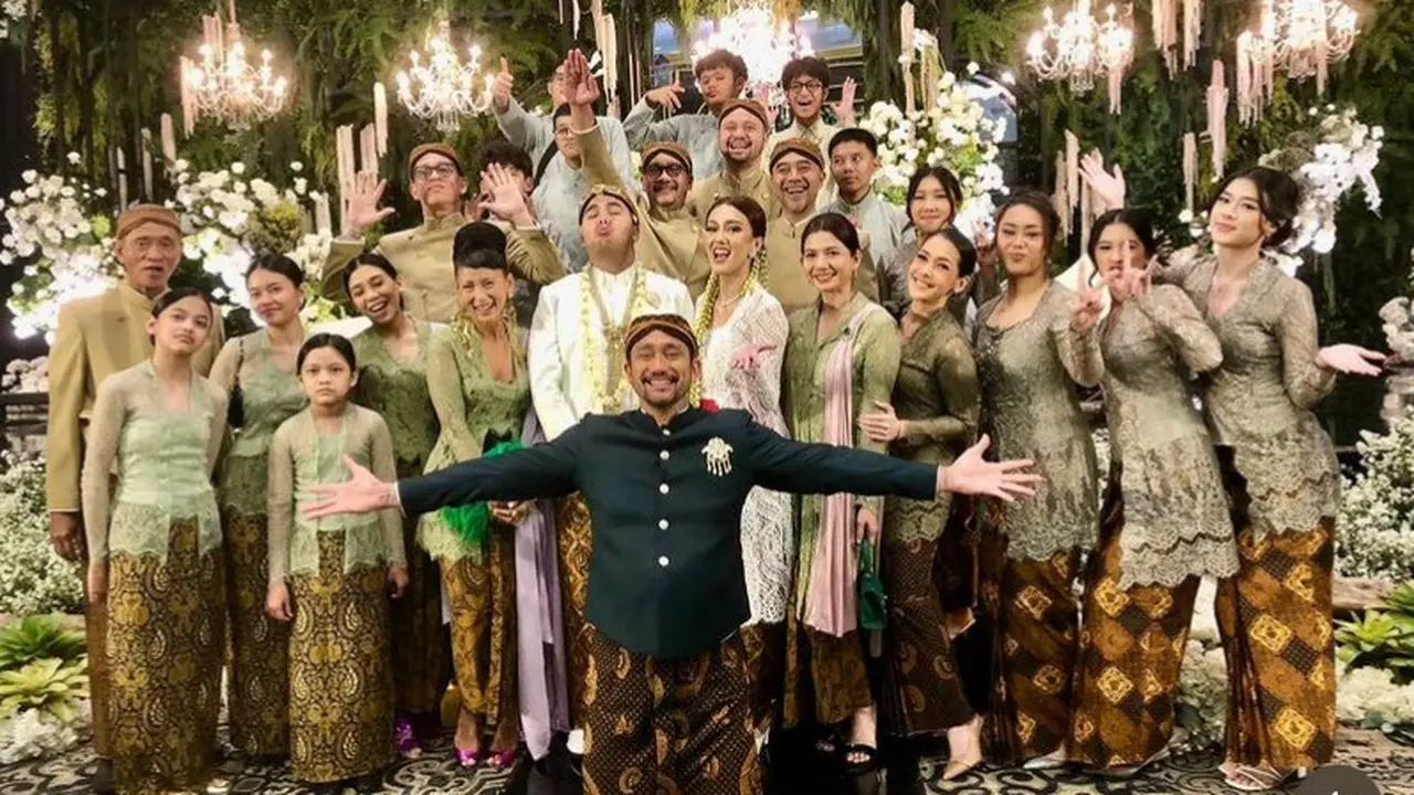 8 Potret Nabila Sudiro Putri Pertama Tora Sudiro Resmi Menikah, Akad ...