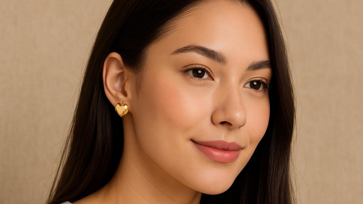 8 Model Anting Emas Minimalis, Tampil Elegan dengan Sentuhan Modern ...
