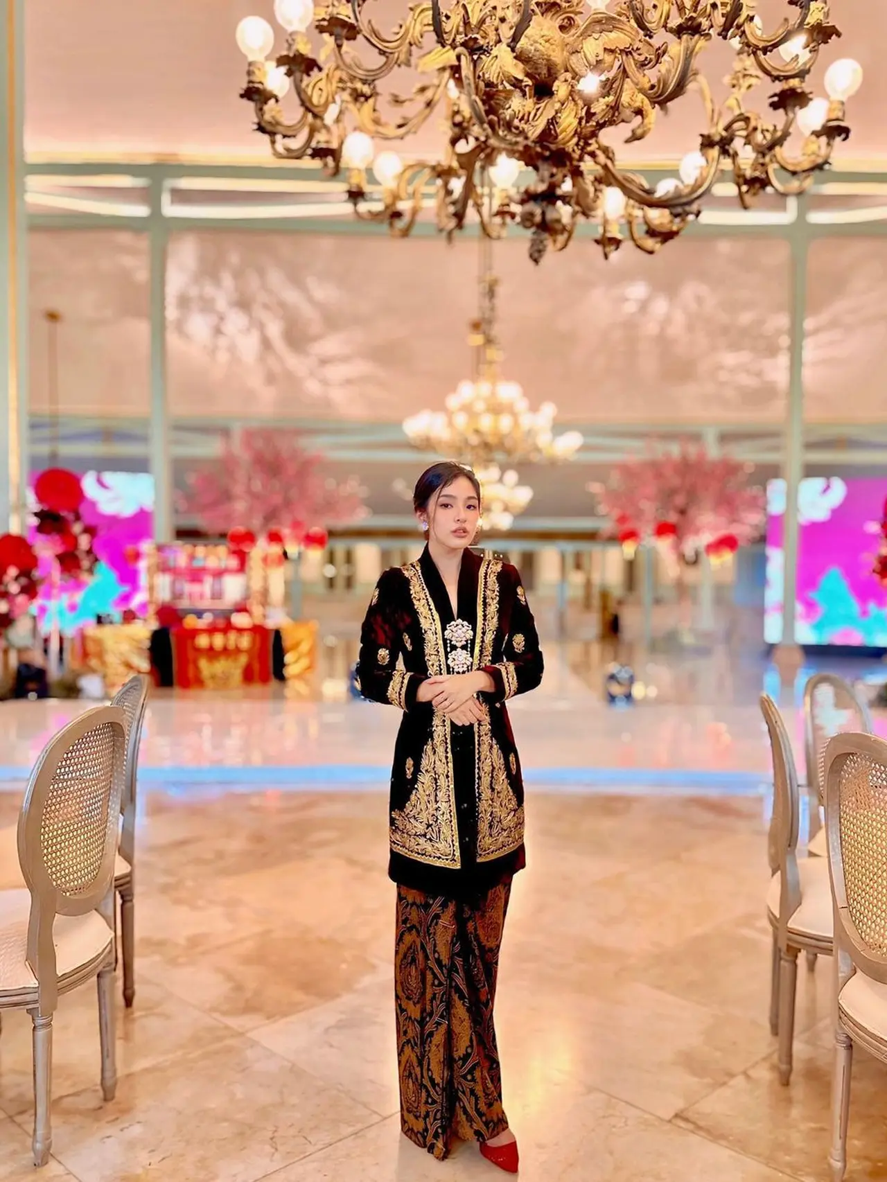 Semarak Perayaan Cap Go Meh, Chef Arnold Rayakan Bareng Keluarga ...