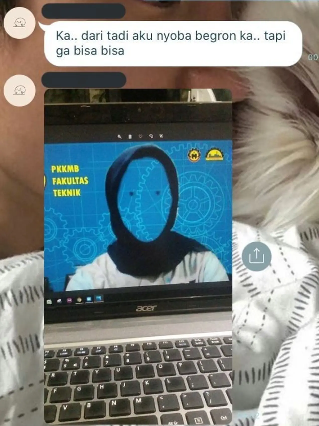 Kocak, 6 Potret Background Zoom Meeting Mahasiswa Ini Bikin Ketawa Geli ...