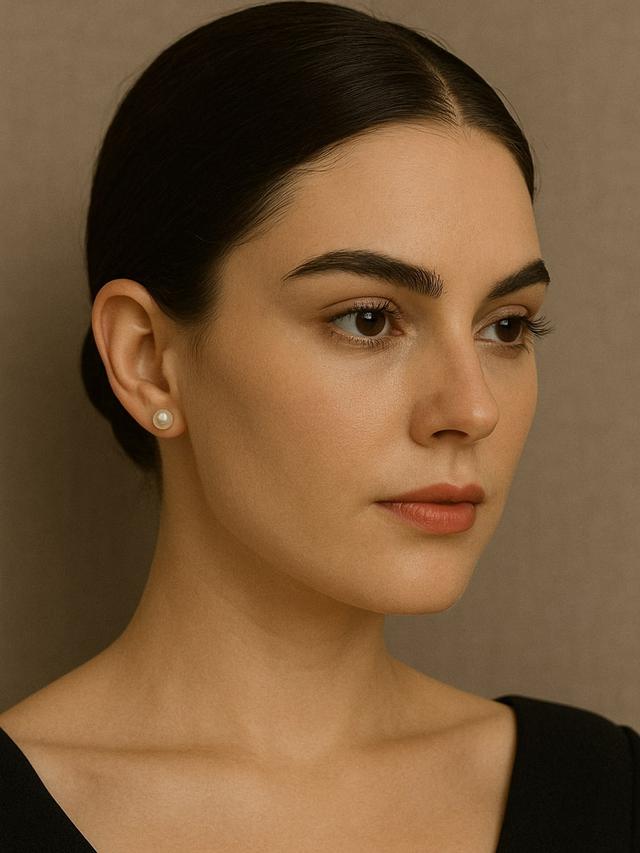 11 Model Anting Simpel Elegan Tren Terbaru 2025, Pilihan Luna Maya saat ...