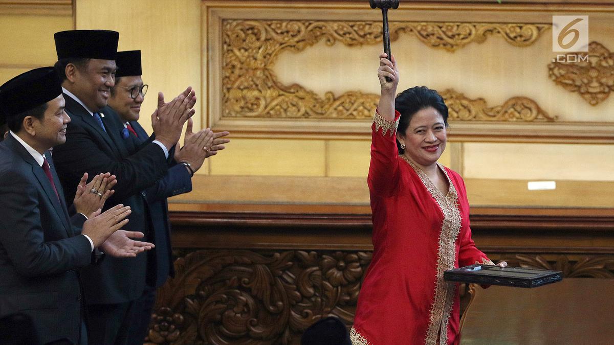 FOTO: Tok, Puan Maharani Resmi Jadi Ketua DPR 2019-2024