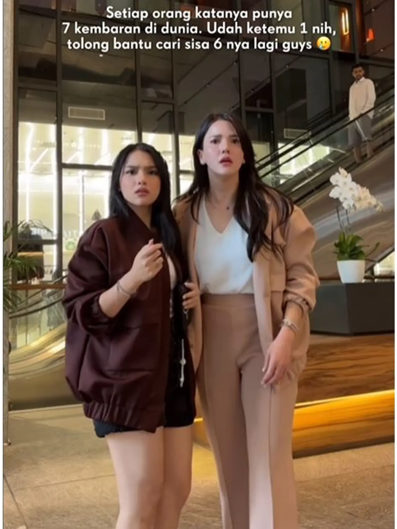 6 Potret Pertemuan Alice Norin dan Davina Karamoy, Bak Saudara Kembar ...