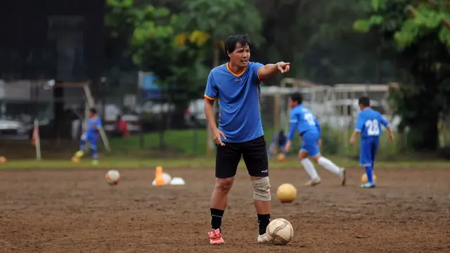 Cerita di Balik Nama Ricky Yacob Menjadi Ricky Yacobi - Bola Liputan6.com