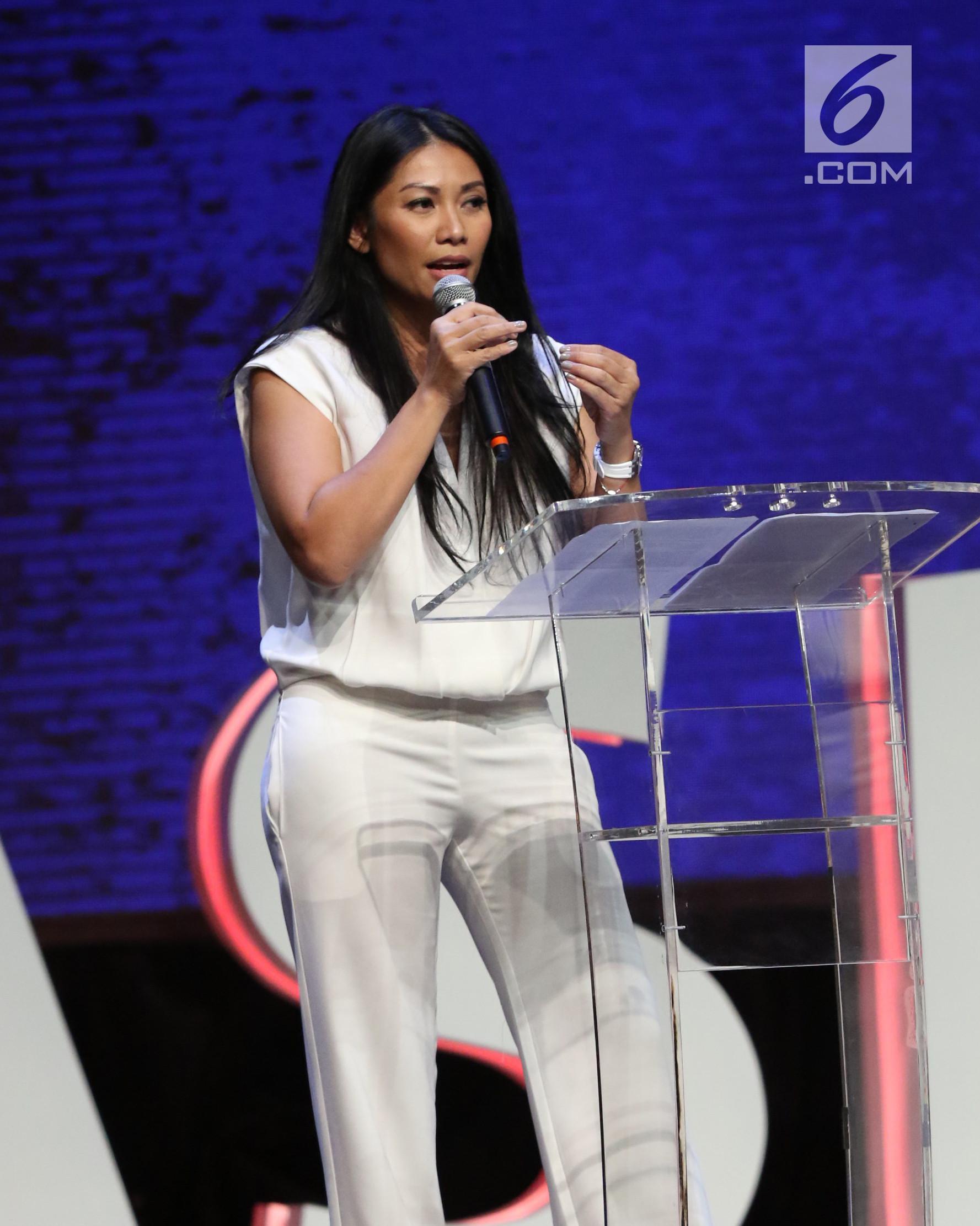 Tinggalkan Indonesia, Karier Anggun C Sasmi Mandek di London - ShowBiz ...