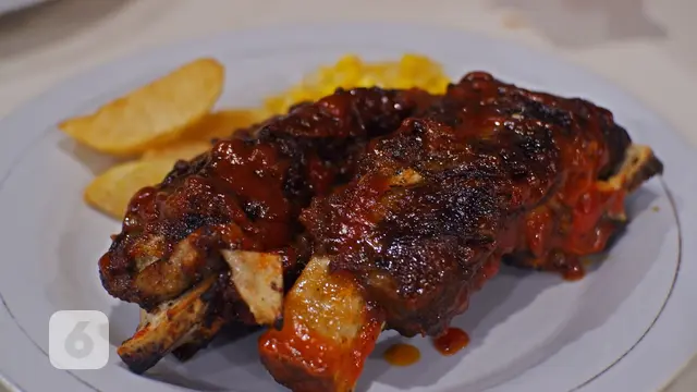 Kuliner Malam Jumat: Ketagihan Lezatnya Iga Panggang Panglima ...