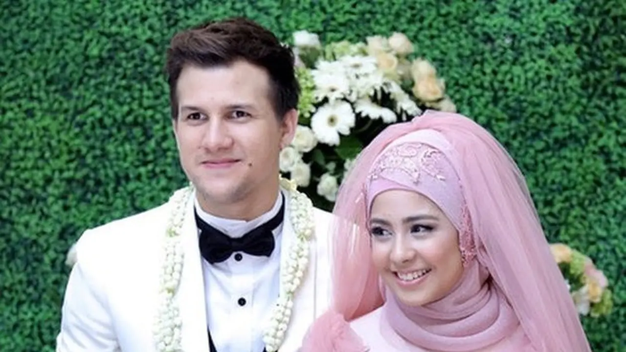 10 Pernikahan Singkat Artis Indonesia, Belum Setahun Cerai dan Ada yang Baru Dua Hari Minta ...