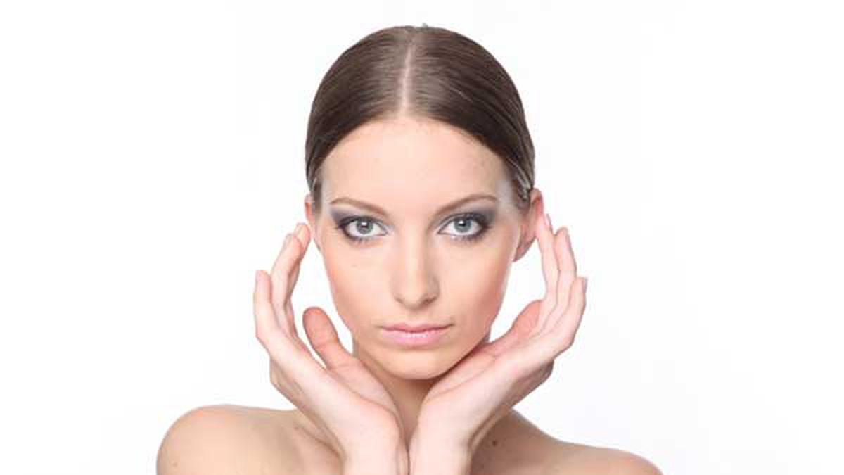 6 Manfaat Air Garam untuk Kecantikan Wajah - Fashion & Beauty Liputan6.com