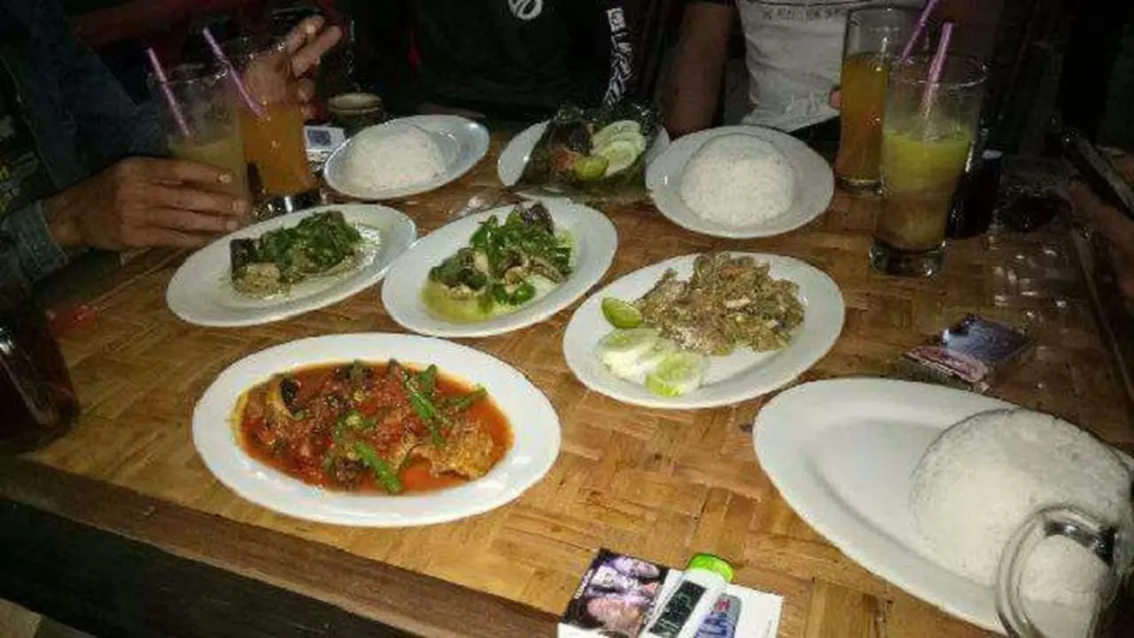 6 Makanan Khas Tuban yang Wajib Dicoba, Menggoyang Lidah - Surabaya ...