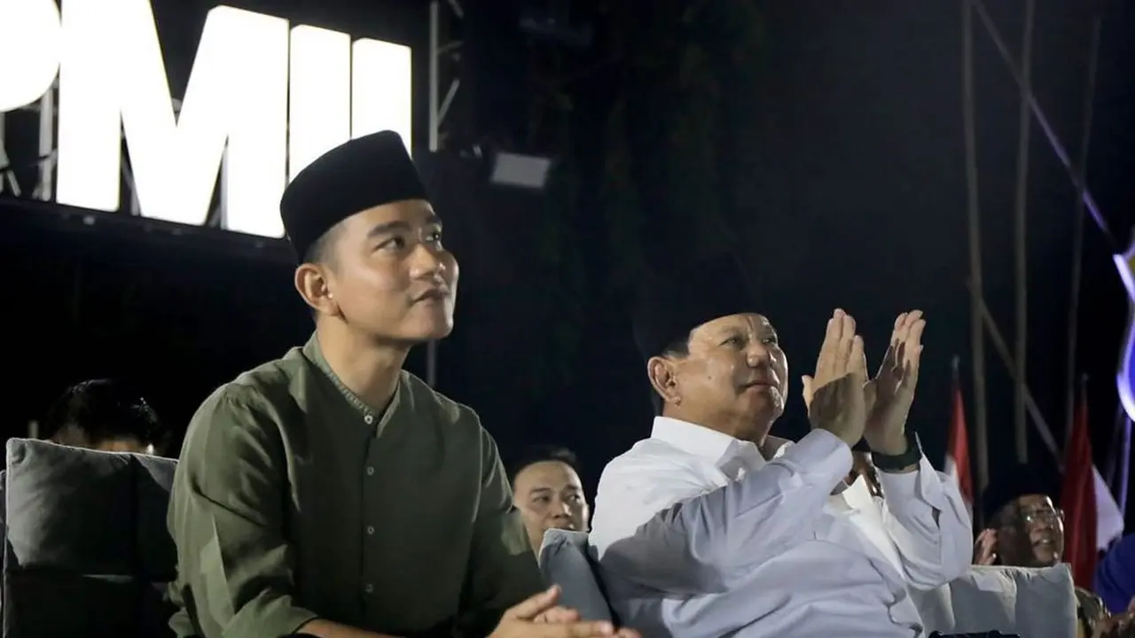 Gibran Rakabuming Raka Minta Fotonya di Spanduk Prabowo Dihapus, Khawatir Picu Keresahan Warga ...