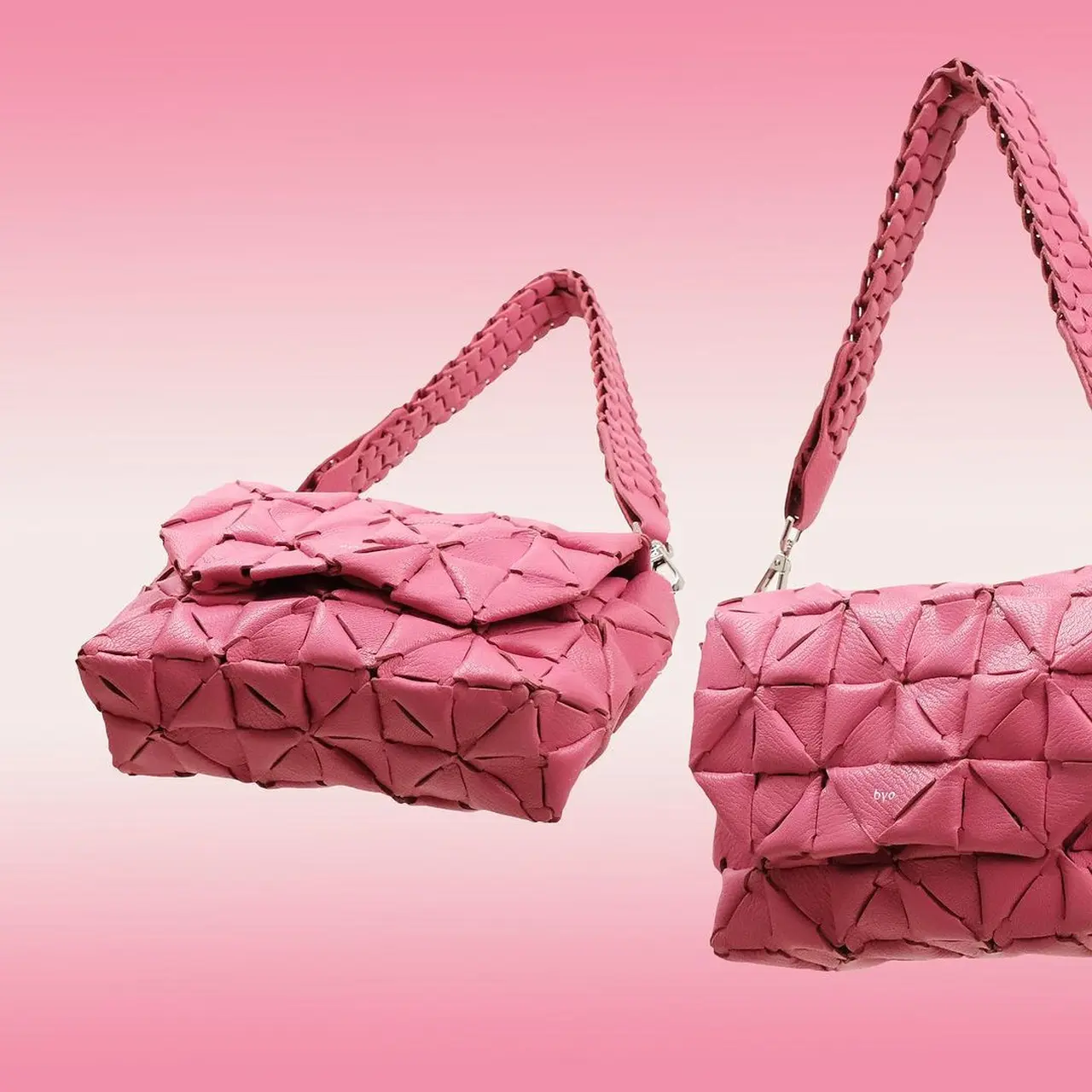 5 Rekomendasi Tas Brand Lokal Berdesain Unik, Bisa Dipakai Kerja hingga ...