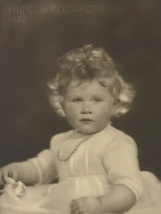 21 April 1926: Lahirnya Putri Elizabeth II yang Kemudian Naik Takhta ...