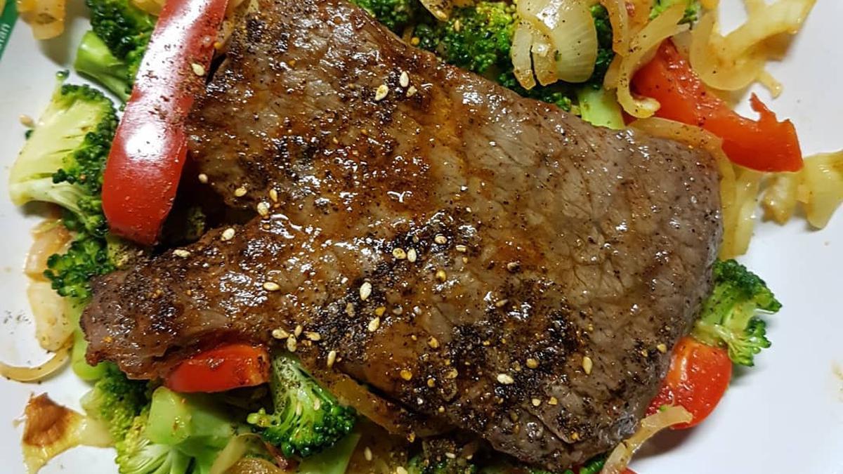 Resep Steak Daging Sapi Saus Barbeque Rumahan Yang Mudah Dibuat