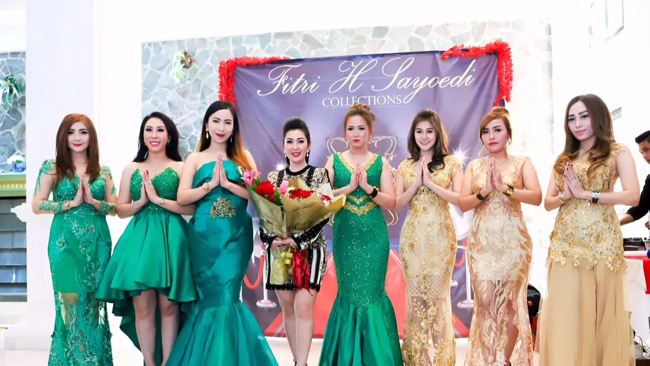 Fitri Handayani Ungkap Rahasia Tetap Cantik di Usia 40 Tahun - ShowBiz ...