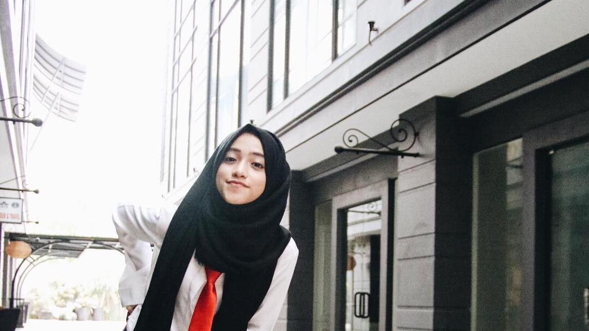Buat Anak ABG ini 7 Gaya Hijab Yang Tepat Untuk Kamu Tiru