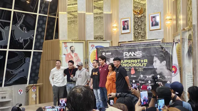 Raffi Ahmad Rambah Olahraga Tinju, Gelar Superstar Knockout - Bola ...