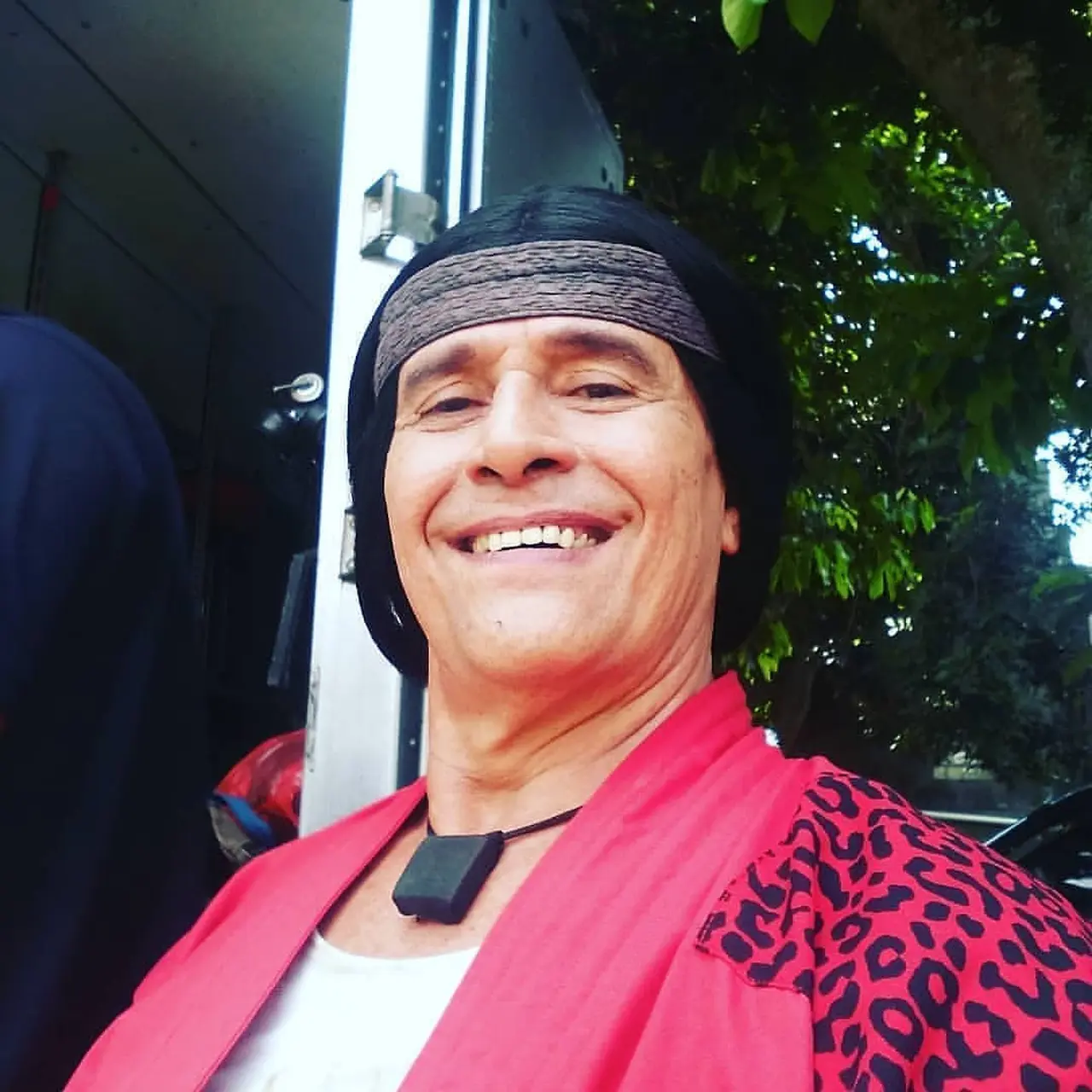 Genap 66 Tahun, Ini 6 Potret Transformasi Barry Prima yang Masih Aktif ...