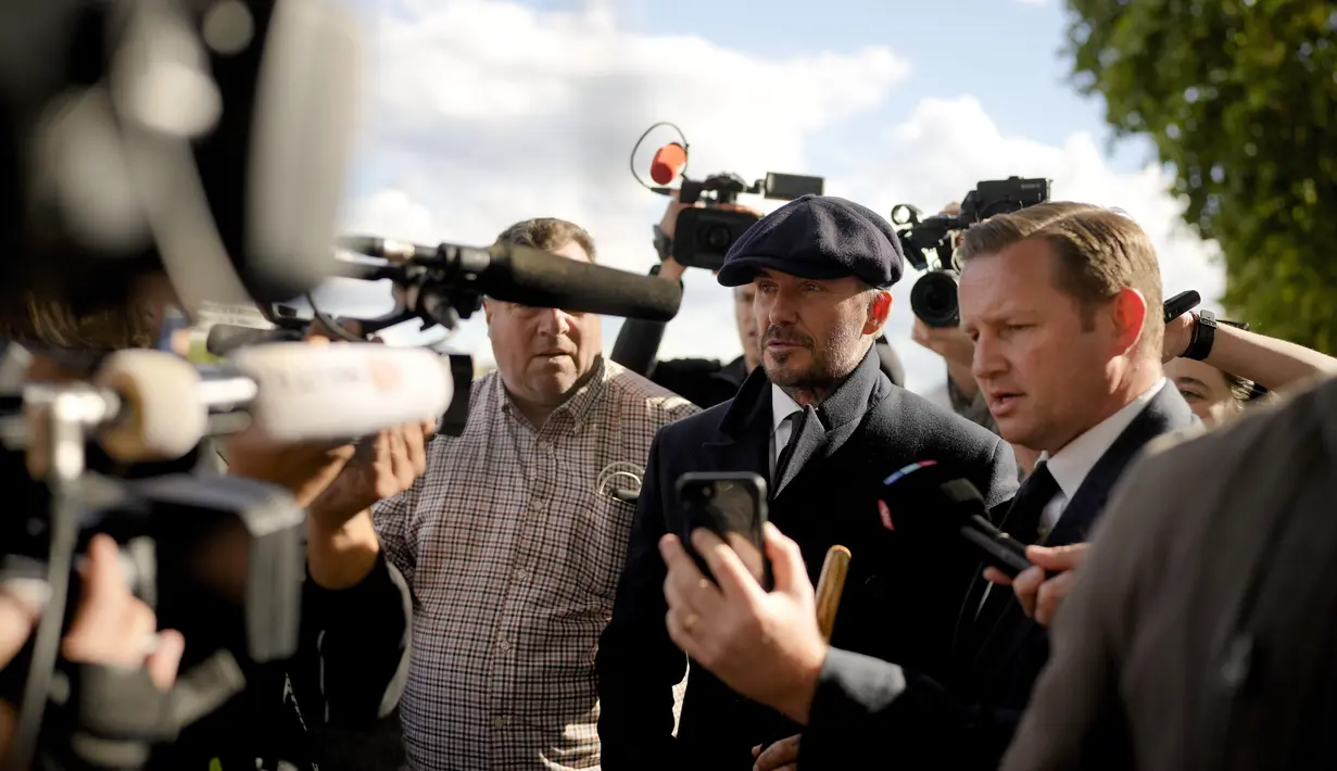 David Beckham Rela Antre Belasan Jam demi Lihat Peti Mati Ratu ...