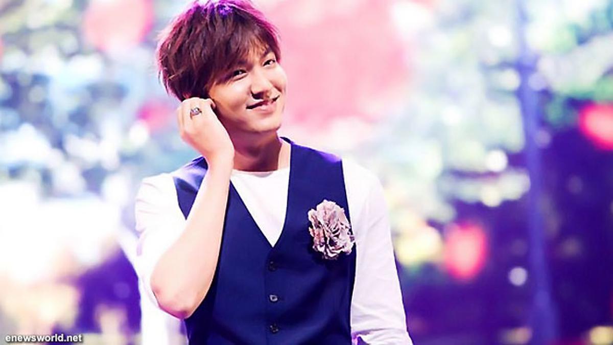 Keren! Lee Min Ho Tampil di Hadapan Keluarga Presiden Filipina ...