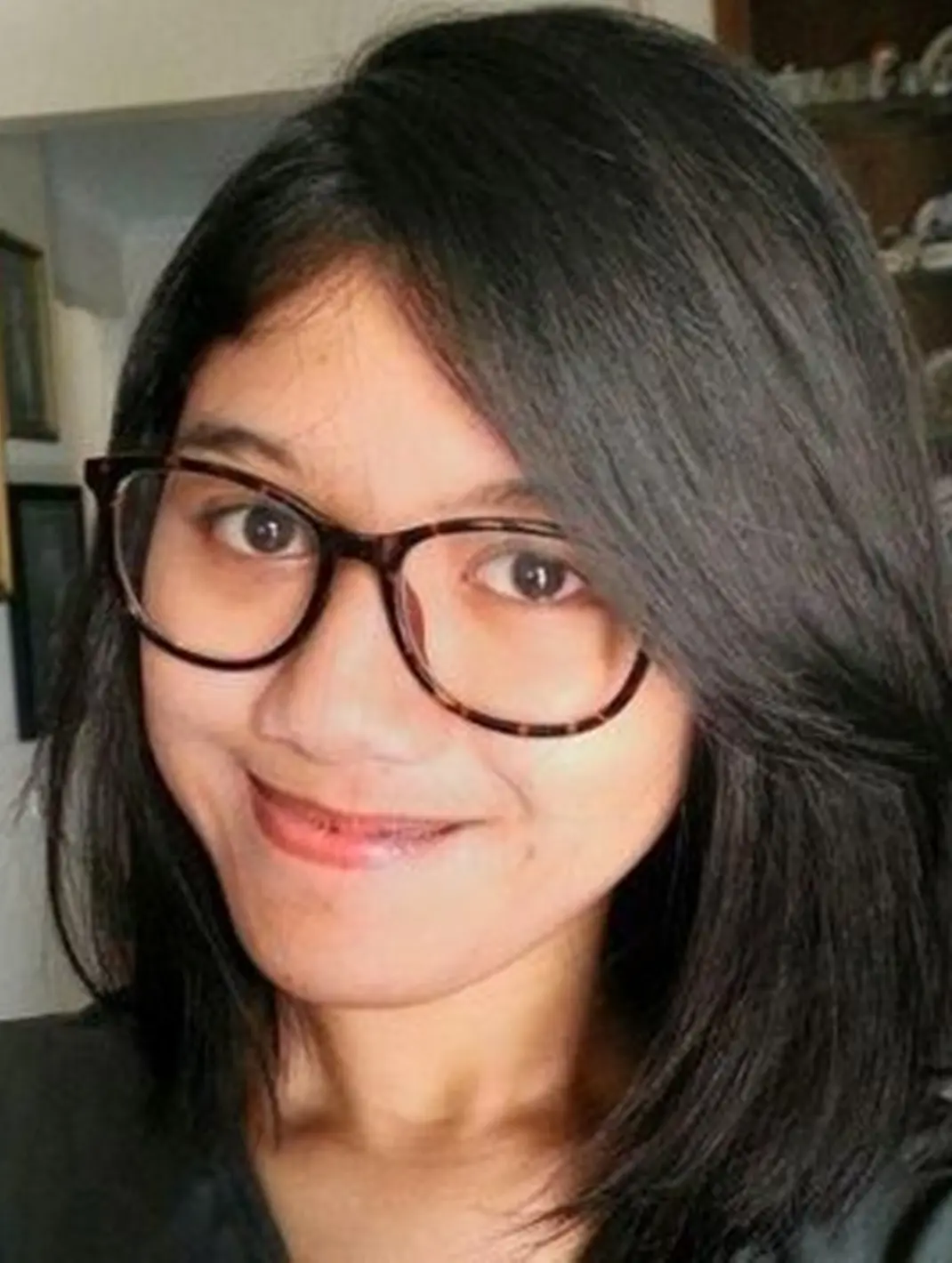 Potret Jadul Erina Gudono Tanpa Riasan Ini Curi Perhatian - Foto Liputan6.com