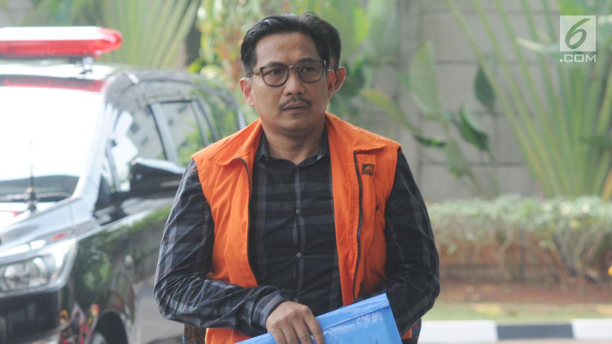 FOTO: KPK Kembali Periksa Bowo Sidik Pangarso - Foto Liputan6.com