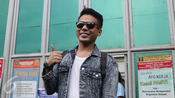 Robby Abbas Ingin Reuni dengan Artis-artisnya - ShowBiz Liputan6.com