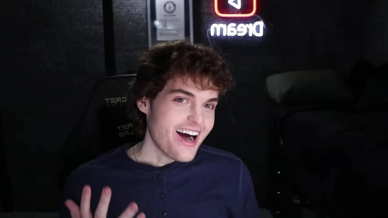 YouTuber Dream Ungkap Wajahnya untuk Pertama Kali, Malah Di-bully ...