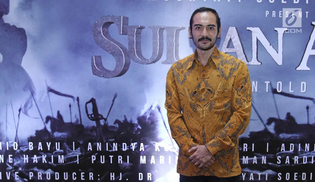 FOTO: Para Menteri dan Artis Hadiri Ultah Mooryati Soedibyo ke 90 ...