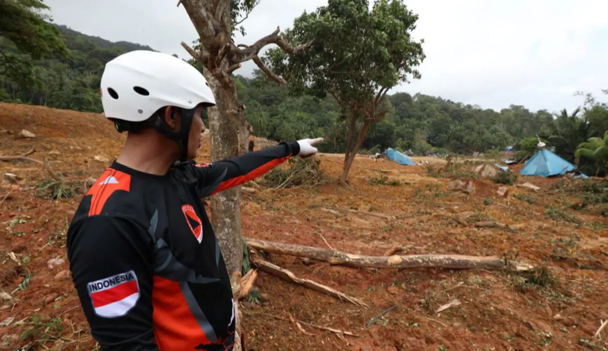Longsor Natuna: Pencarian Korban di Desa Pangkalan Terus Dilakukan ...