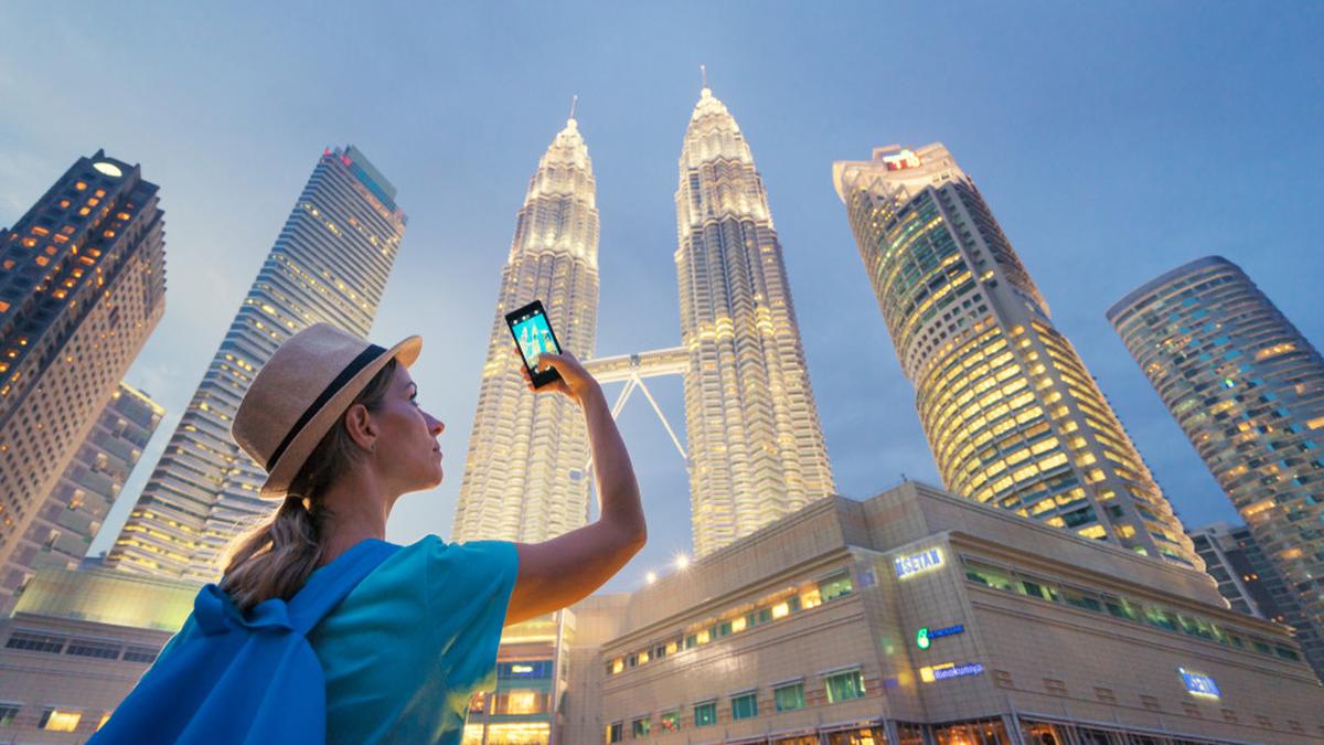Intip Destinasi Wisata Favorit Turis Mancanegara Saat Liburan ke Malaysia