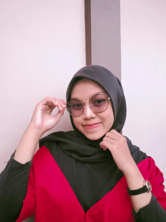 Influencer Dinda Sukmawati Dulu Gaptek Medsos, Kini Tuai Cuan Setelah Konsisten Belajar Bikin ...