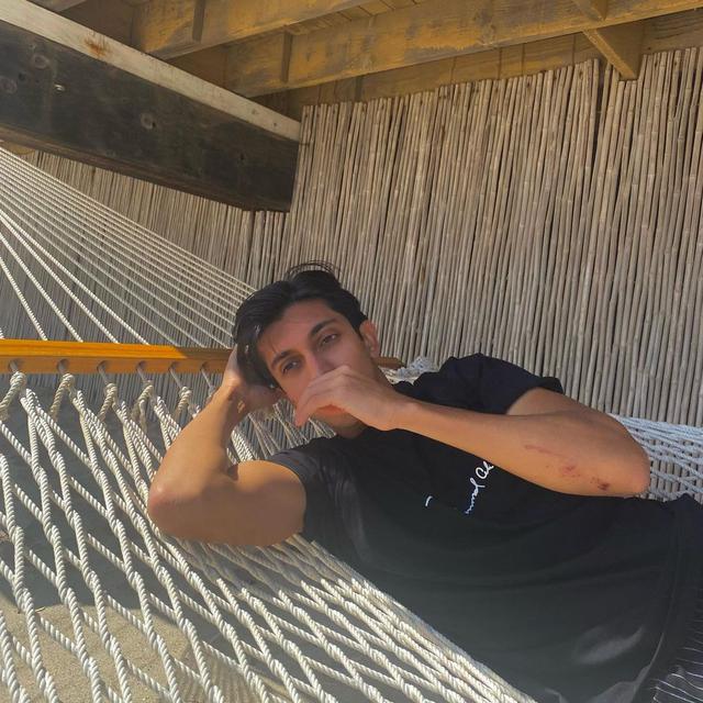 6 Potret Albany Ray Putra Tunggal Sarah Azhari, Parasnya Curi Perhatian ...