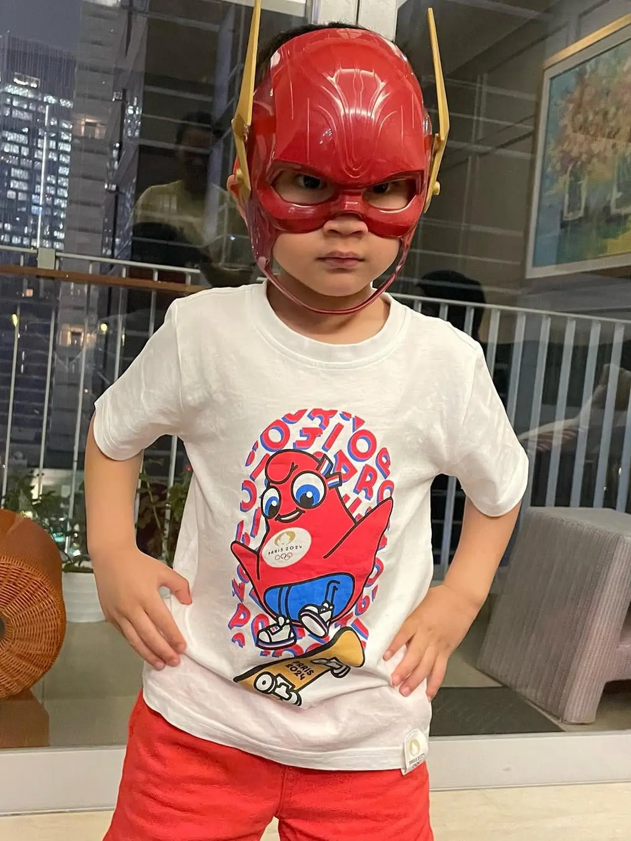 5 Potret Rayyanza Cosplay Jadi Superhero Flash, Dipuji Lucu dan ...