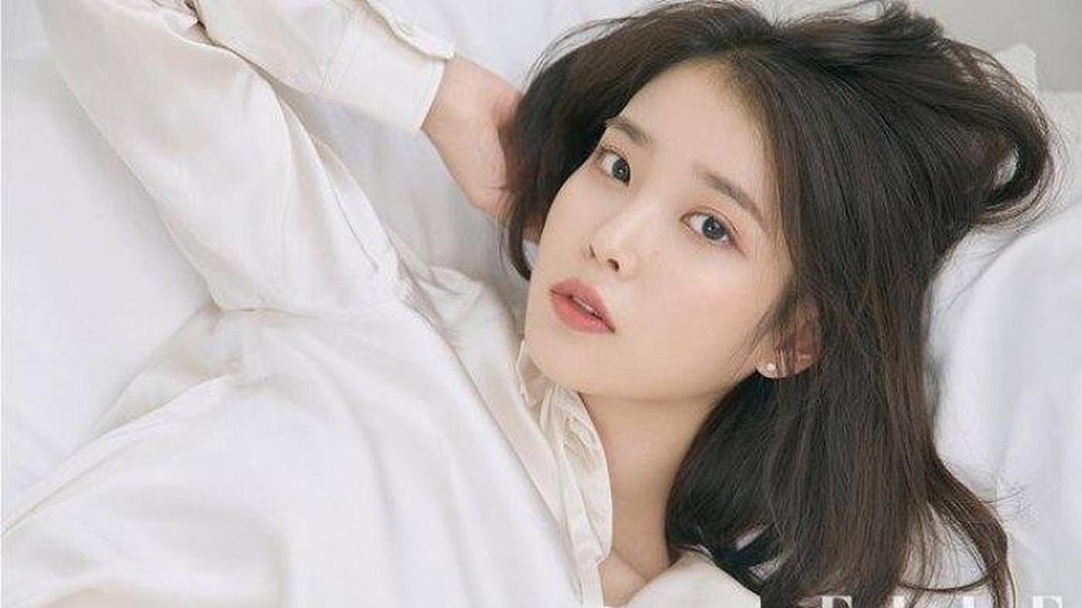 3 Rutinitas Skincare Penyanyi IU untuk Kulit Wajah Poreless dan Flawless