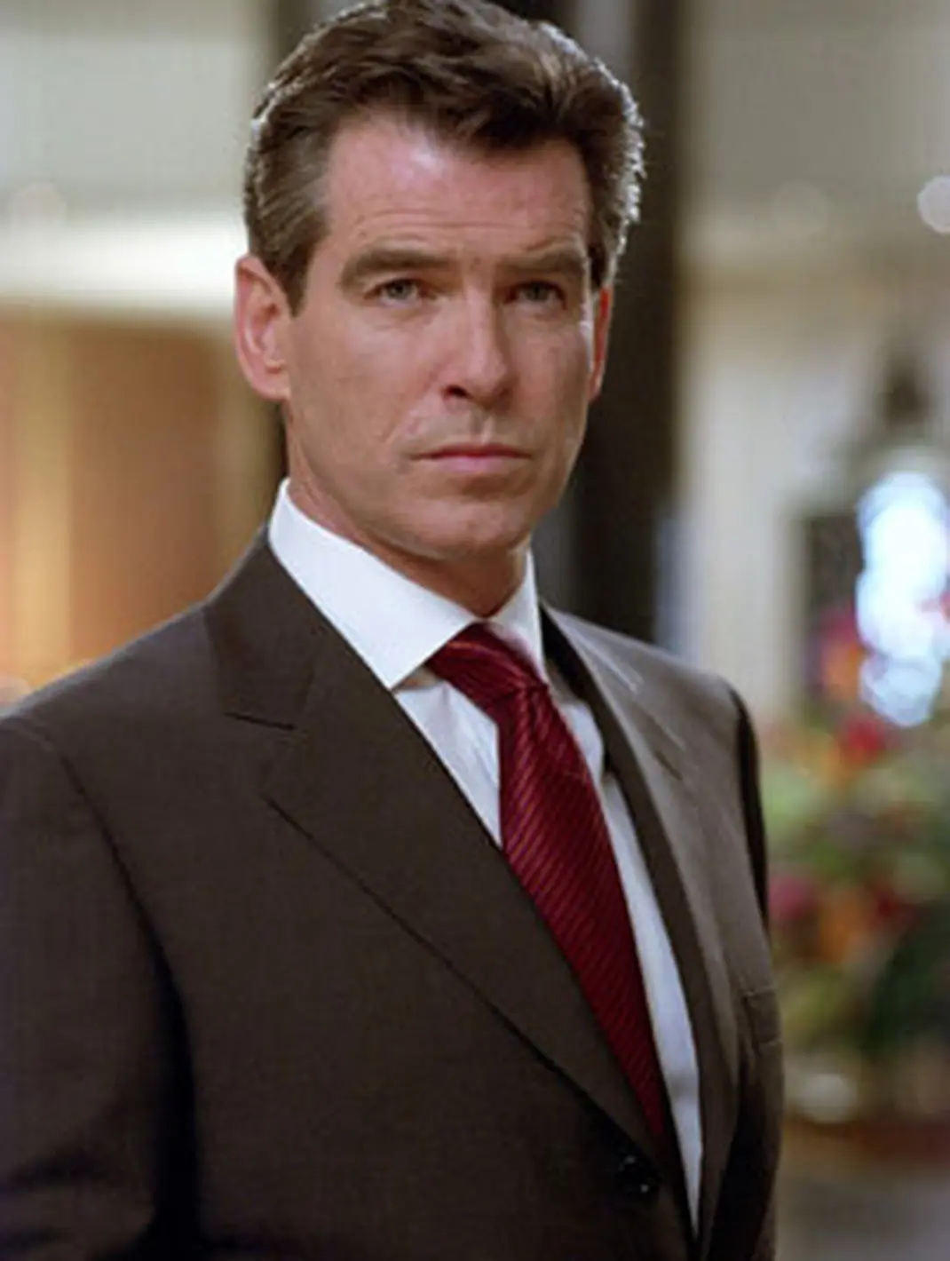 Pierce Brosnan Sampai Kevin Costner, Makin Produktif di Usia Matang